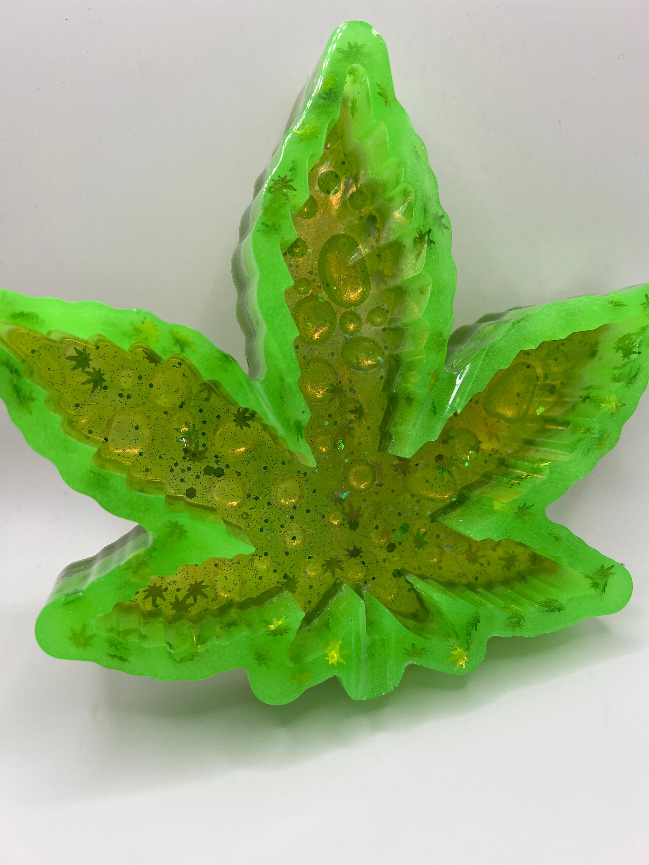 Cannabis Leaf Shape Ashtray Handmade Resin. Glow in the Dark - Etsy