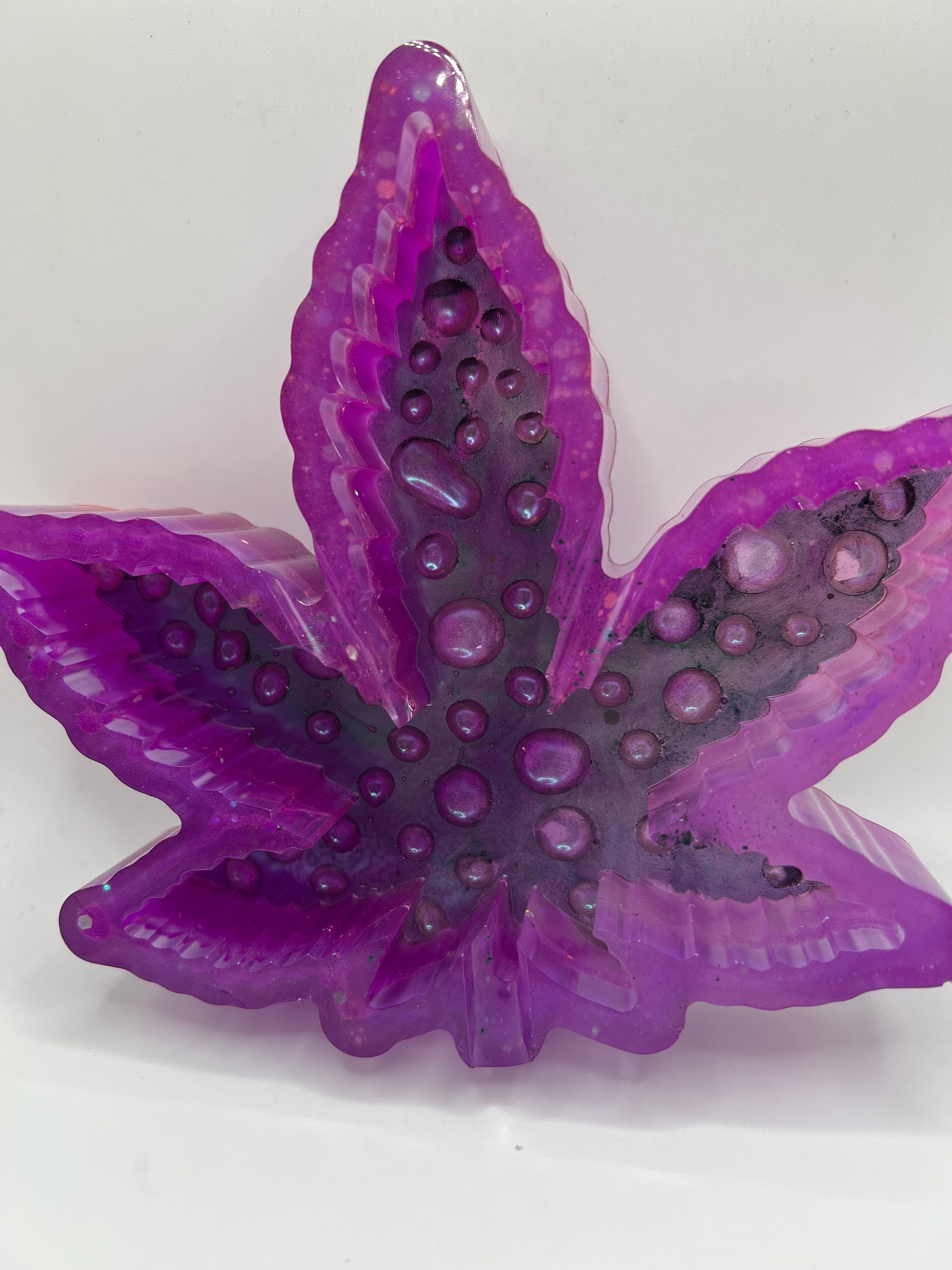 Cannabis Leaf Shape Ashtray Handmade Resin. Glow in the Dark - Etsy