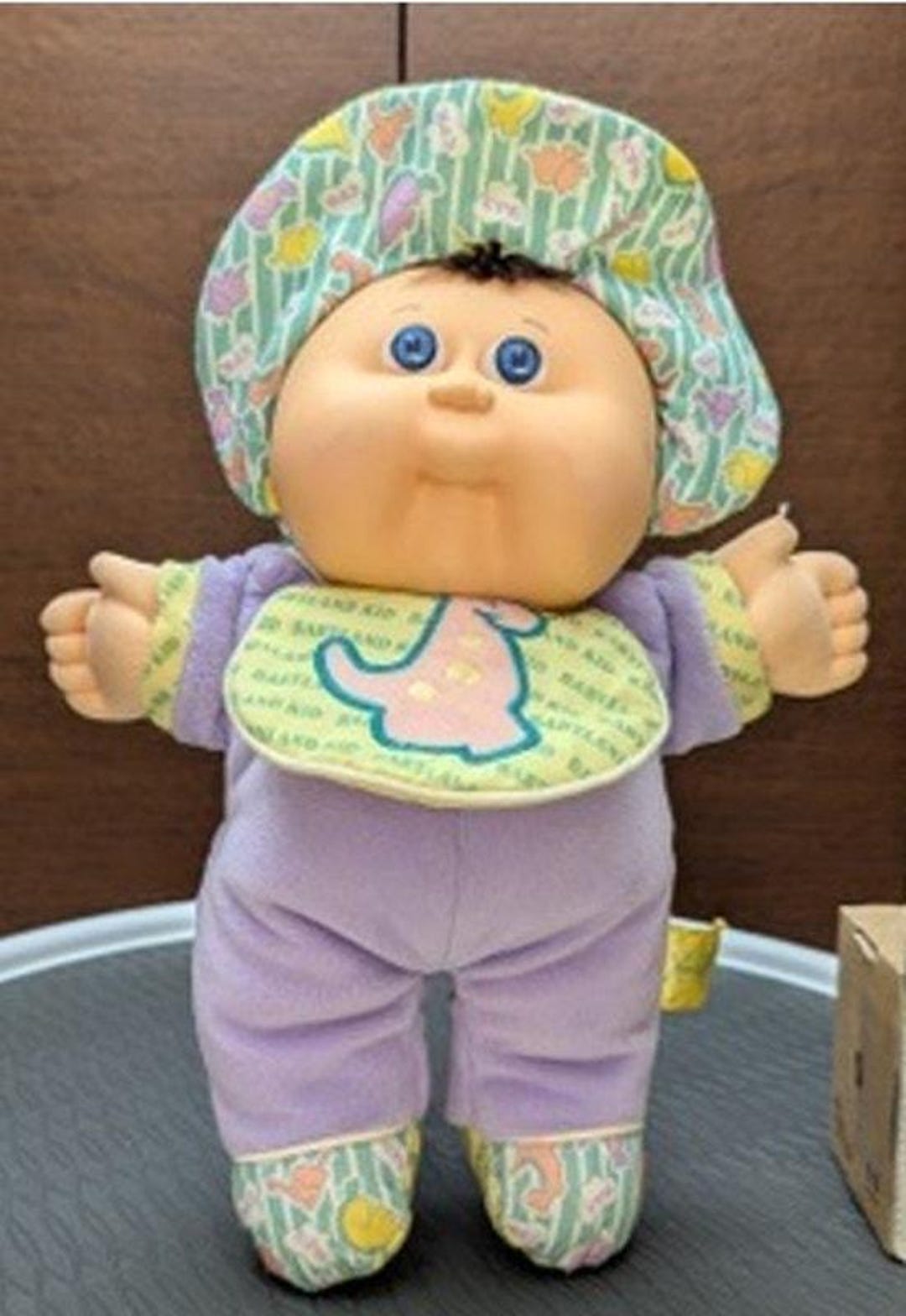 Cabbage Patch Babyland Collection Brunette Blue Eyes Baby Doll Dinosaur ...