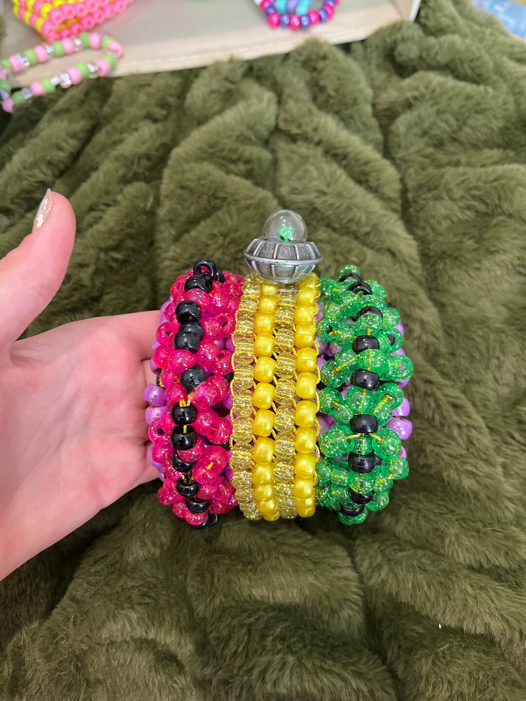 Aliencore Kandi Style Rotating Cuff - Etsy