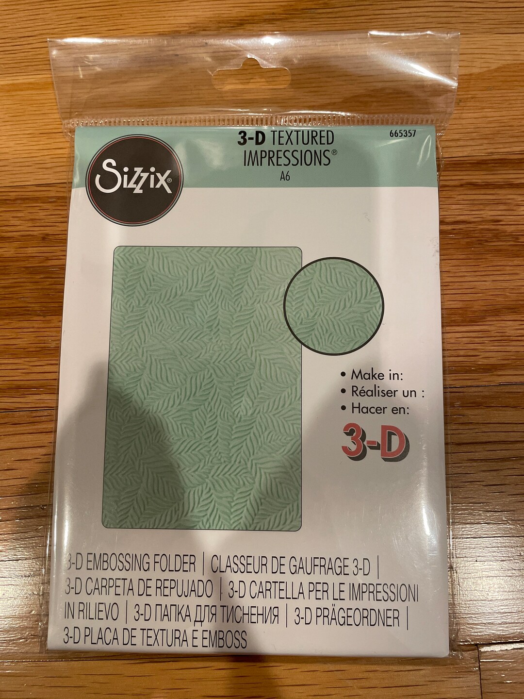 Sizzix 3-D Leaf Pattern Embossing Folder 3D Textured Impressions A6 ...