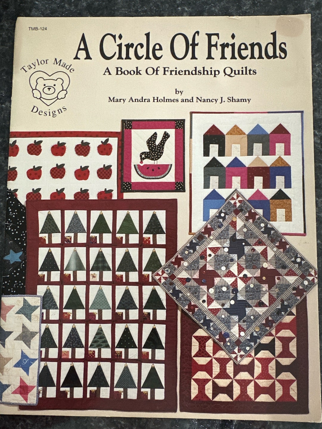 A Circle of Friends Book of Friendship Quilts Quilt Pattern Book - Etsy