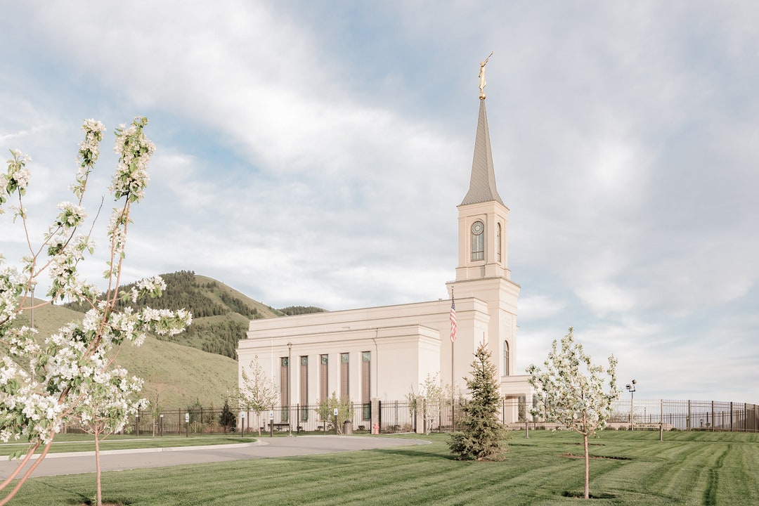 Star Valley Wyoming Temple Photo Digital Art - Etsy