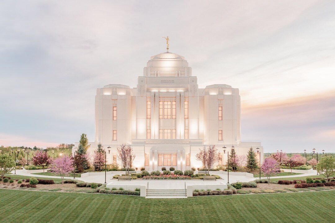 Meridian Idaho Temple Photo Digital Art - Etsy