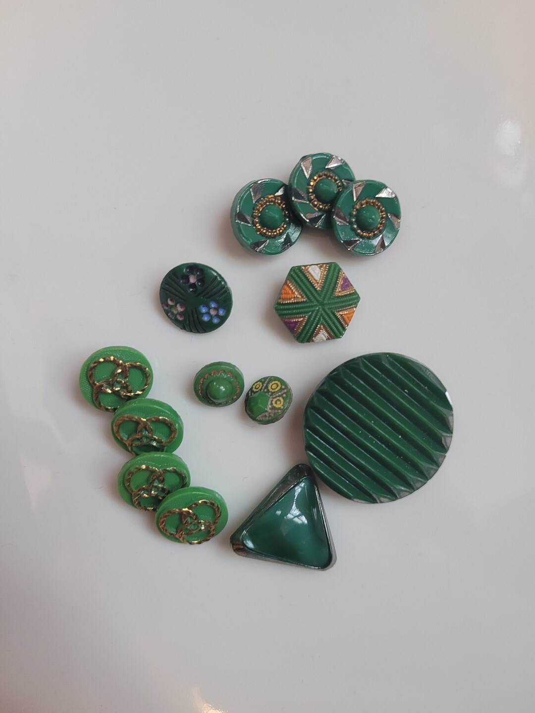 Lot of Vintage Green Glass Buttons (est. 1940s - 1980s) - Etsy