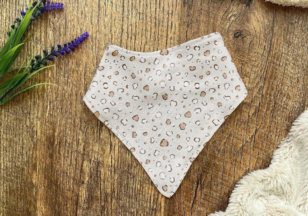 Realistic Bandana Bib Mock-up Bib Mock-up Clothing Mock-up Flat Lay ...