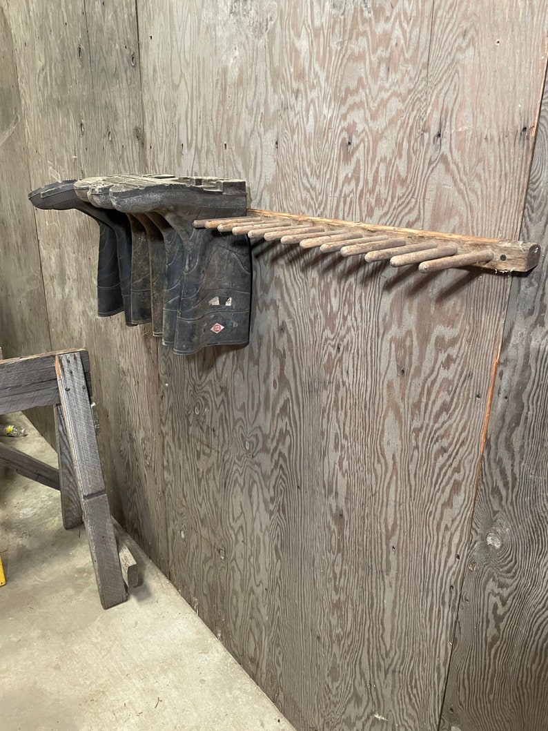 1 Vintage 6 Pair Rubber Mud Boot Wall Storage Rack 51-1/4 X 7-1/4 Row ...