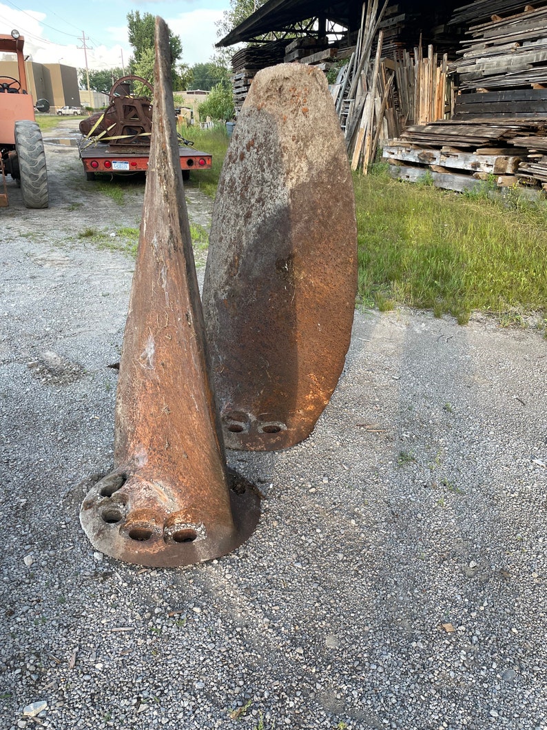 1 Large Ships Prop Bolt on Fin Perfect for Nautical Theme Standing ...