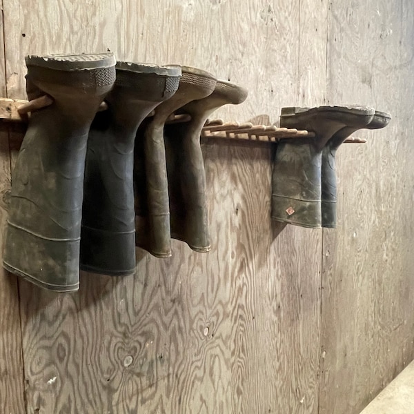 Wall Boot Rack Pegs - Etsy
