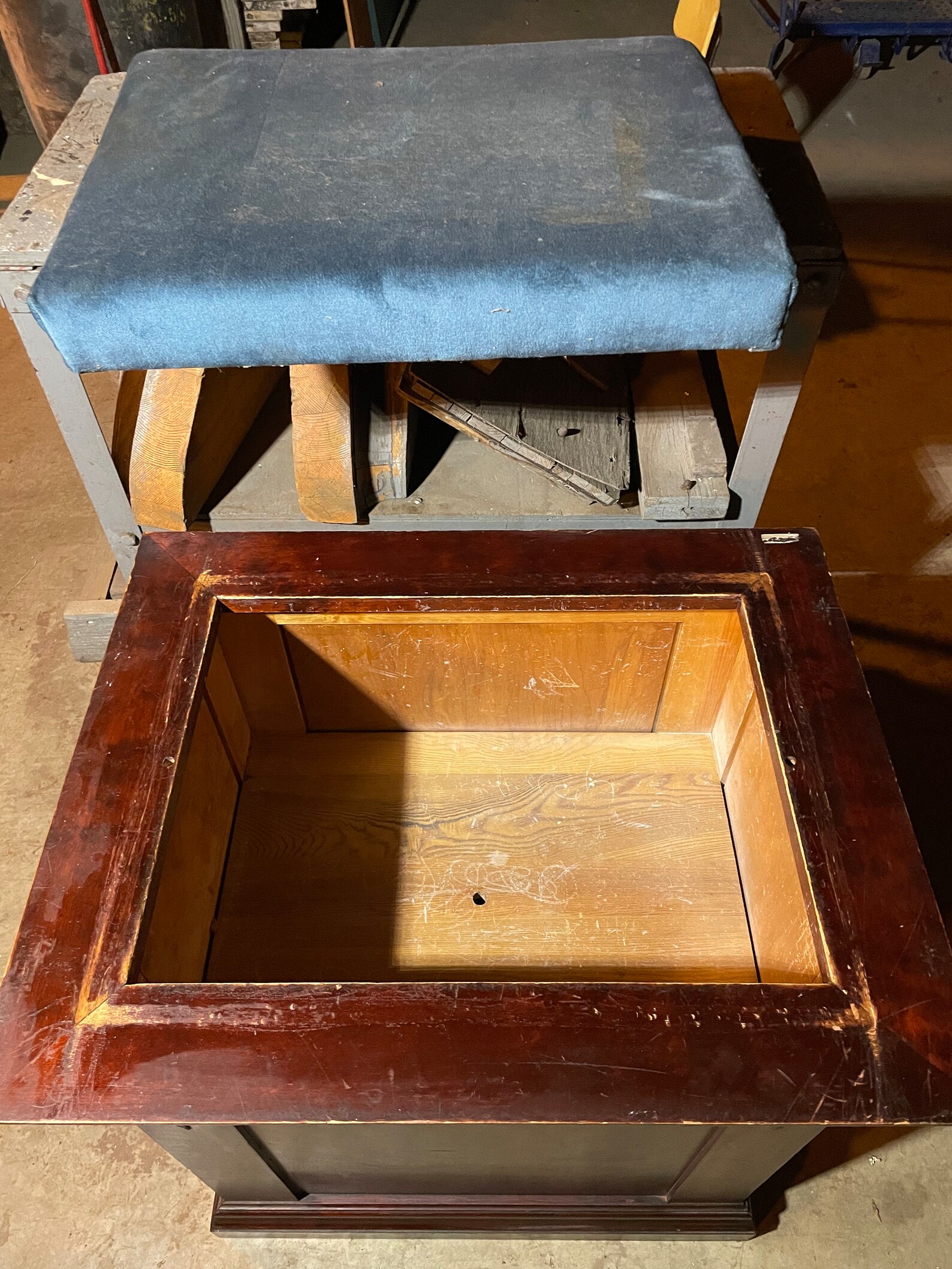 Antique Mahogany Masonic Altar 34” Tall X 30” Wide X 24” Deep With ...