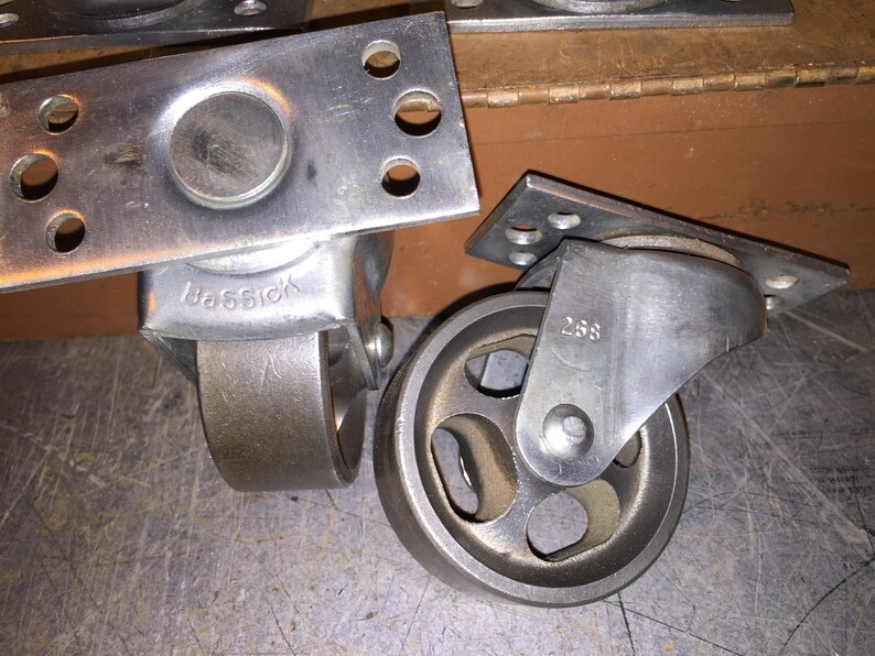 Set of 4 Bassick Industrial Casters W/ String Guard 3-1/4” Height -cast ...