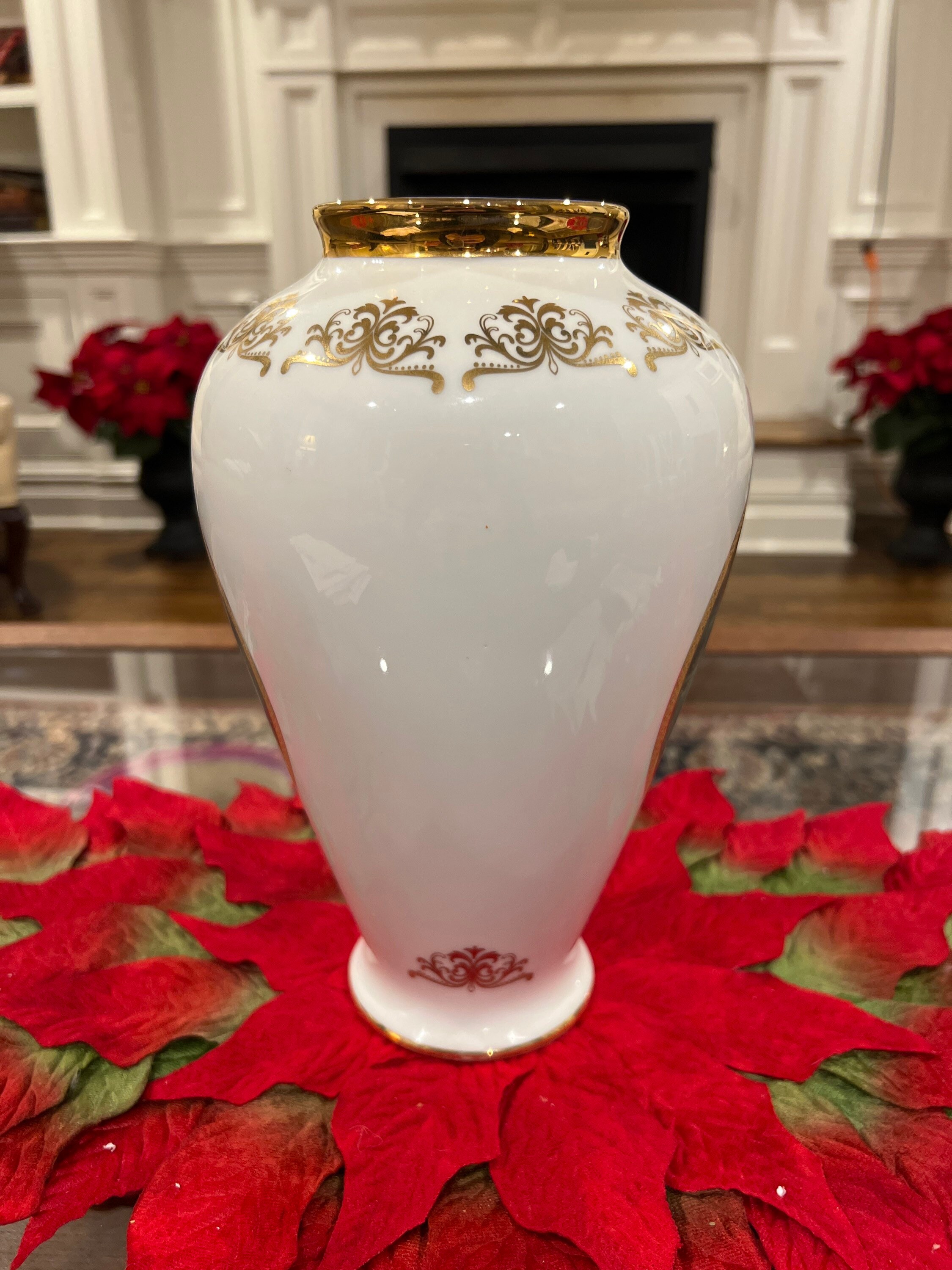 Capodimonte R. Pennati Vasewith Gold Trim Decorationtransferware - Etsy