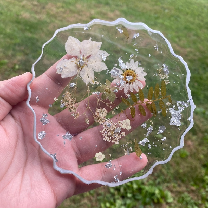 Resin Flower Coaster - Etsy
