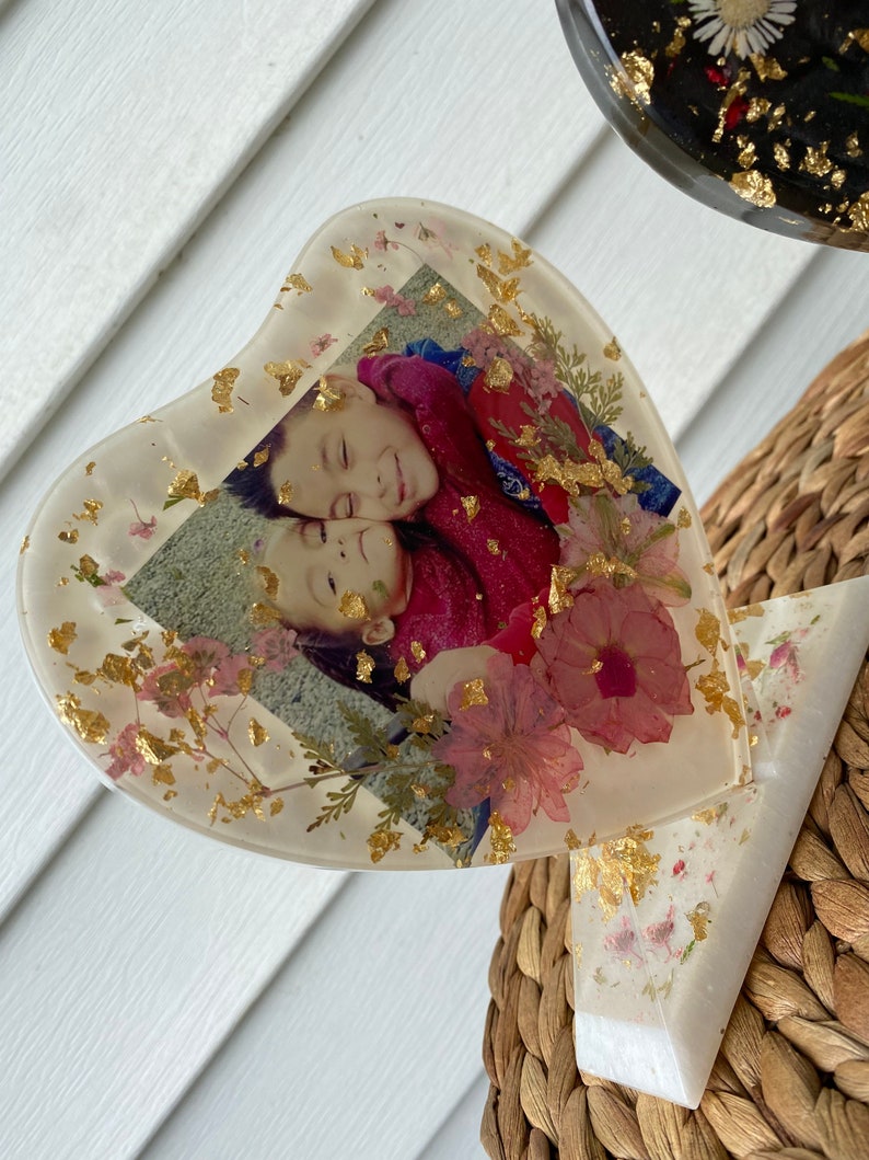 Resin Heart Shaped Photo Frame With Flowers - Etsy
