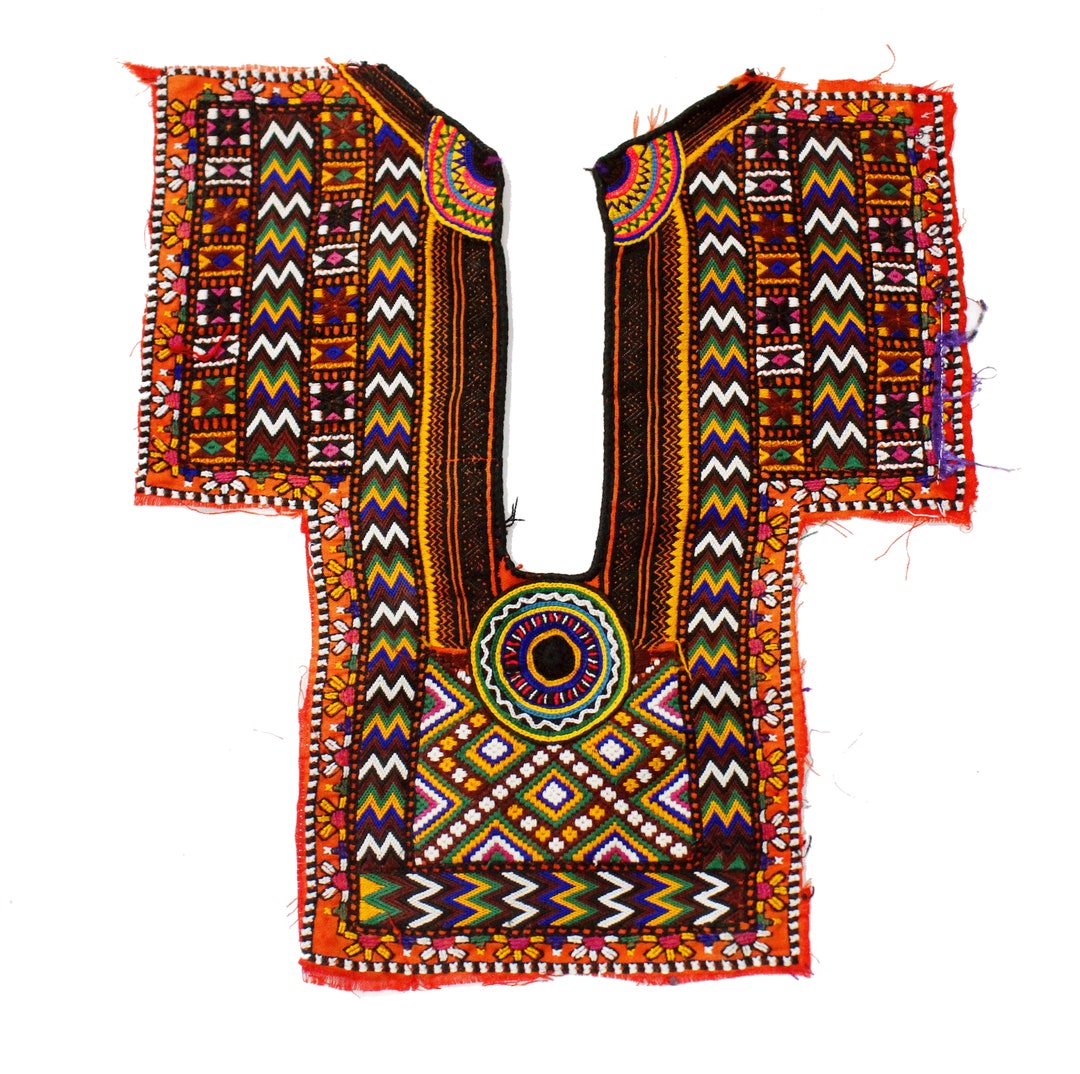 Heavy Mirror Work Neck Yokes Sindh Embroidery Patches Traditional ...