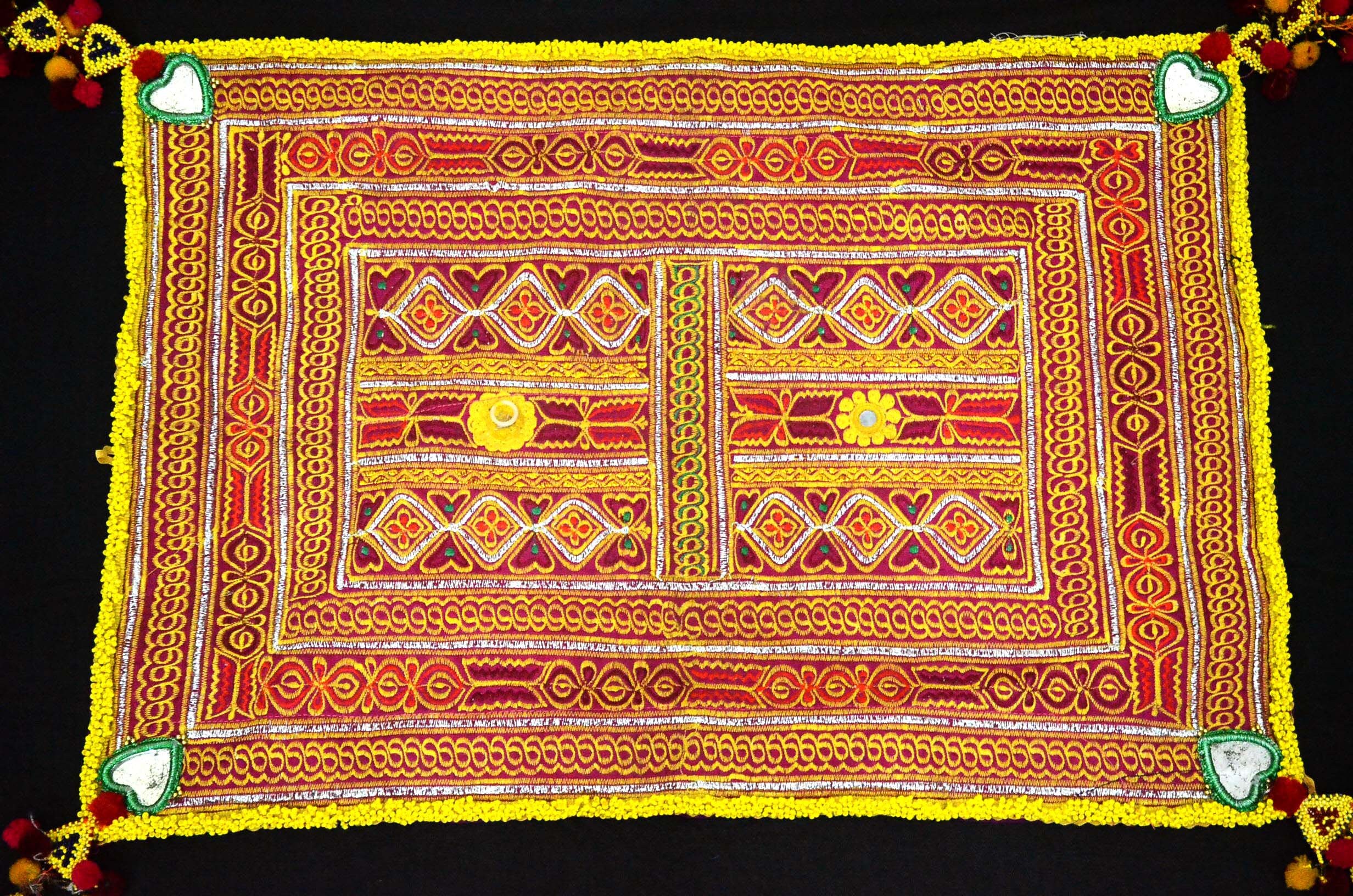 Lambani Gala, Lambani Tribal Vintage Patch, Antique Lambani Banjara ...