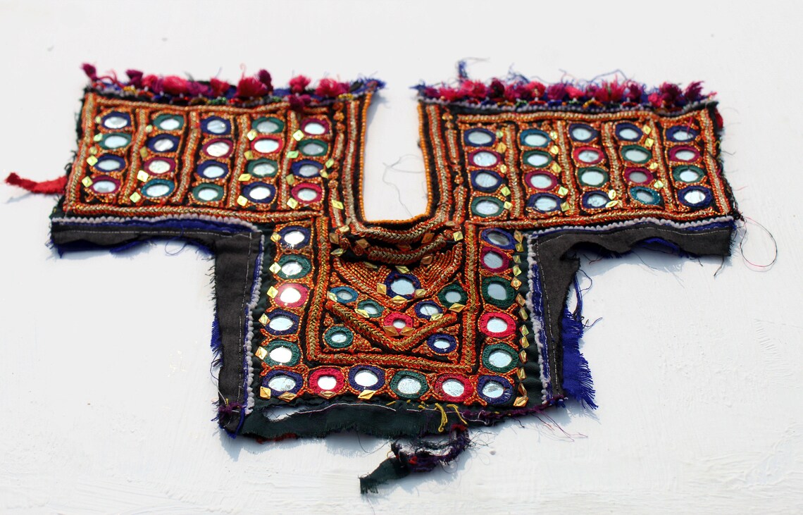 Vintage Banjara Yoke,mirror Work Patch,appliques Embroidery Dressdesign ...