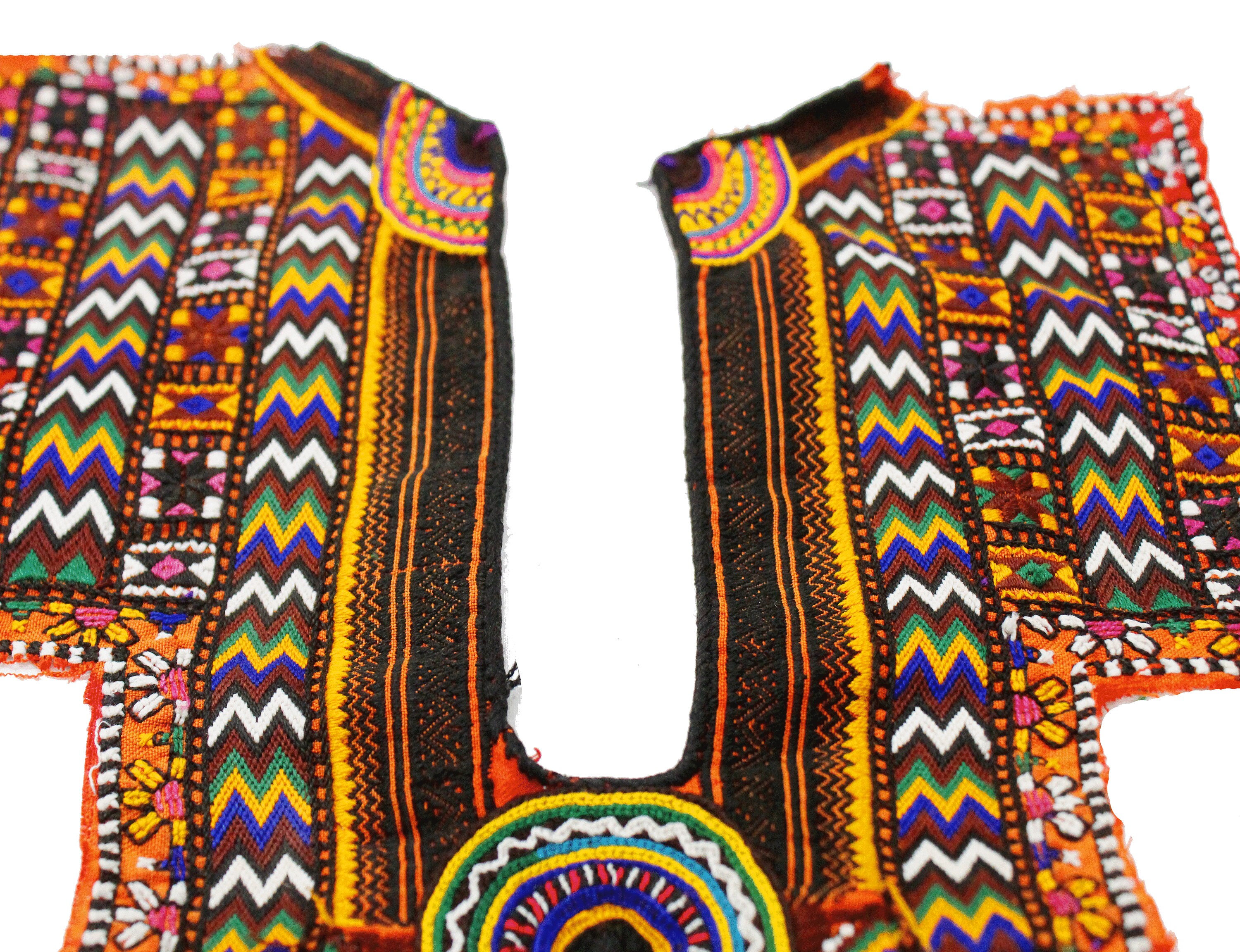 Heavy Mirror Work Neck Yokes Sindh Embroidery Patches Traditional ...