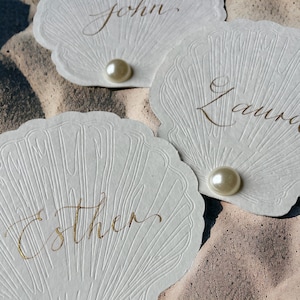 Hand-lettered Place Cards With Pressed Sea Shell Detailing and Pearl ...