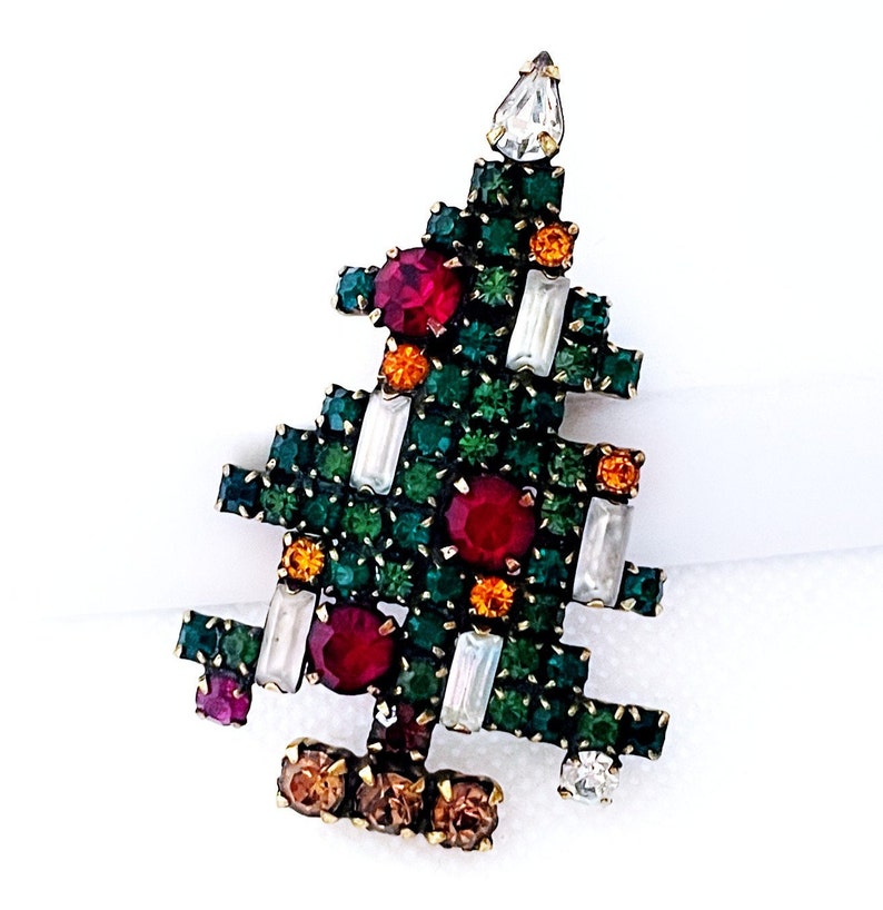 Vintage Weiss Christmas Tree Brooch Pin. Christmas Tree Brooch, Holiday ...
