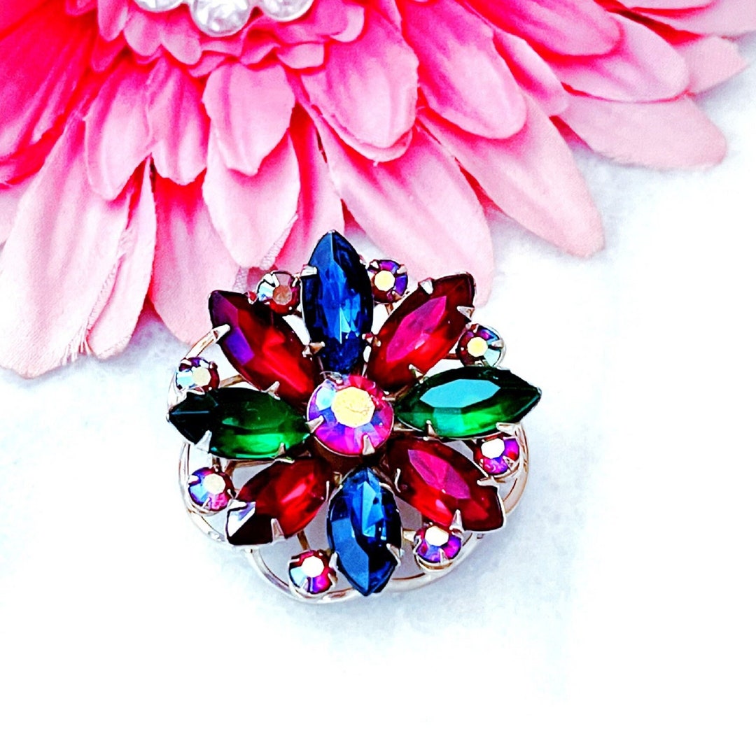 Vintage Ruby Red Pinwheel Brooch, Vintage Brooch - Etsy