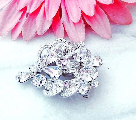 weiss beautiful bee pin - Gem