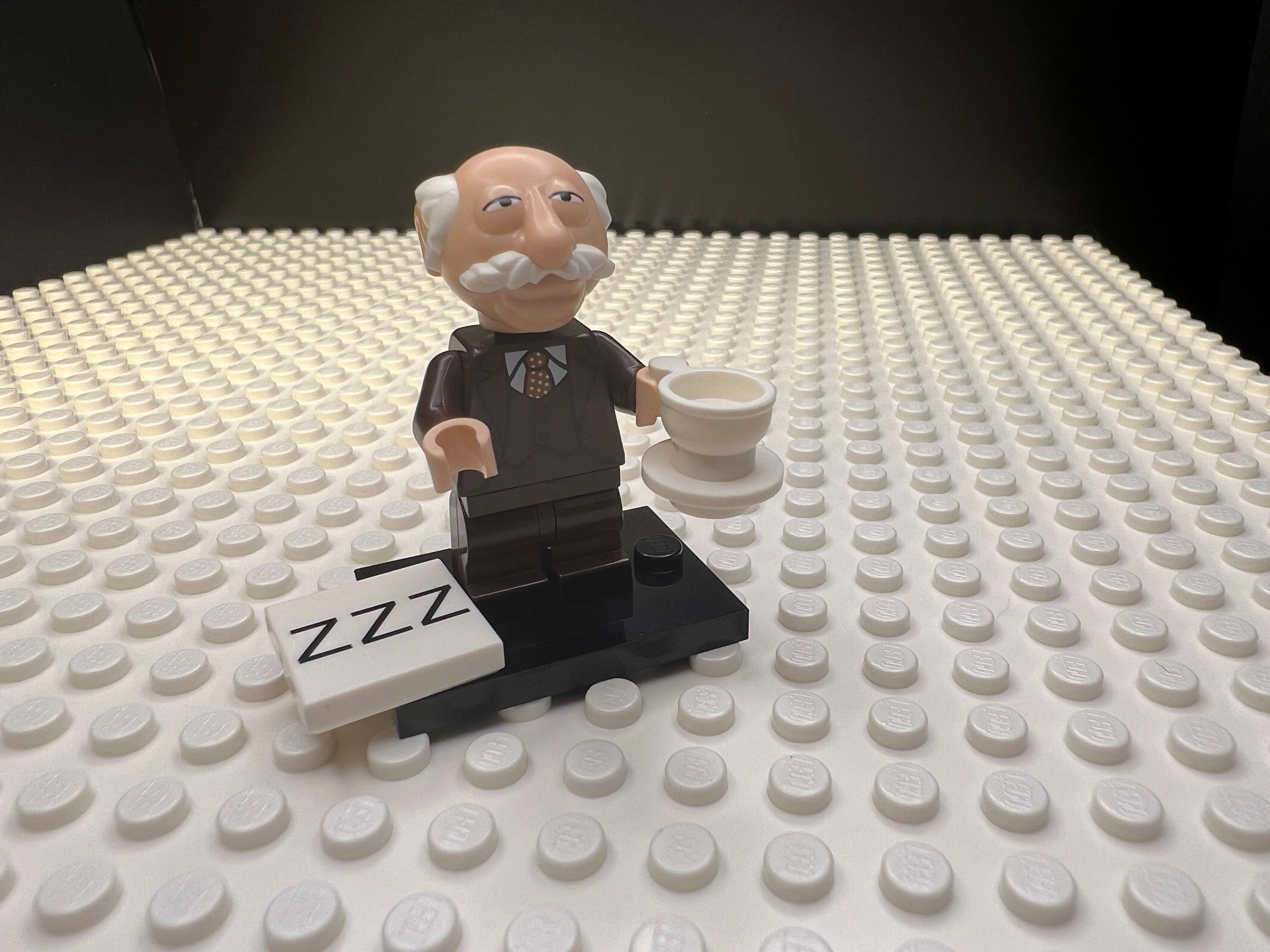 Waldorf LEGO® Muppet Collectable Minifigure 71033. - Etsy