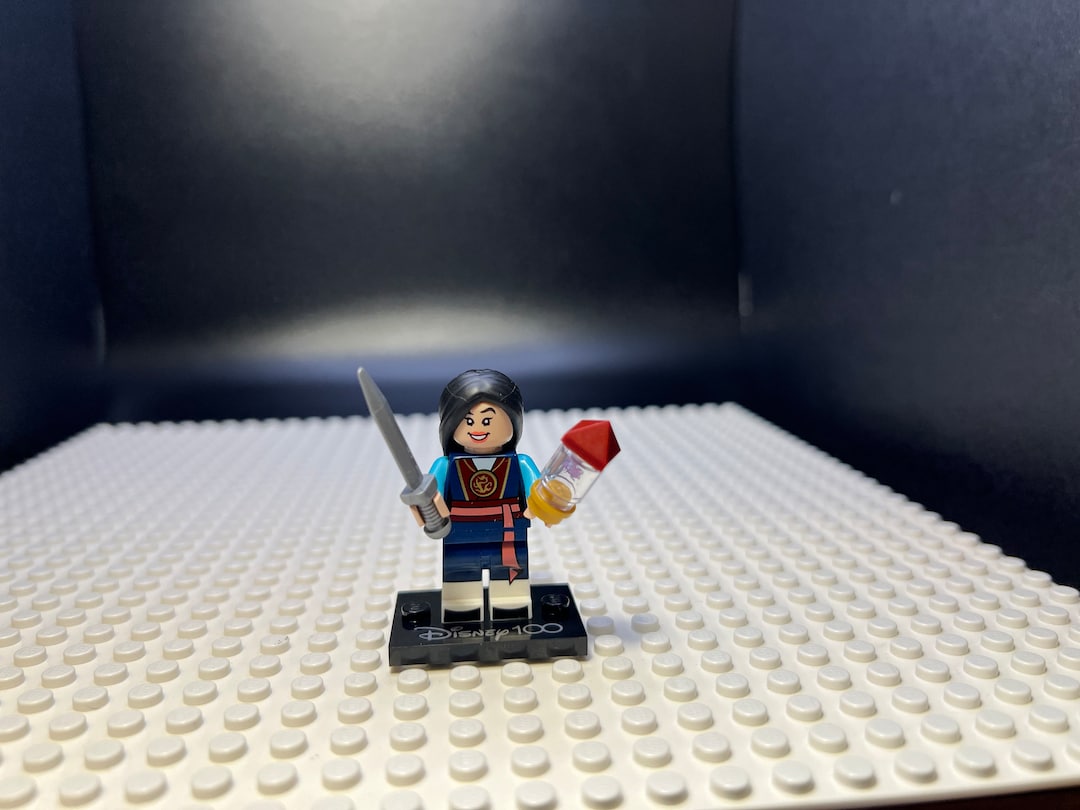 Mulan LEGO® Collectable Minifigure Disney 100 71038. - Etsy