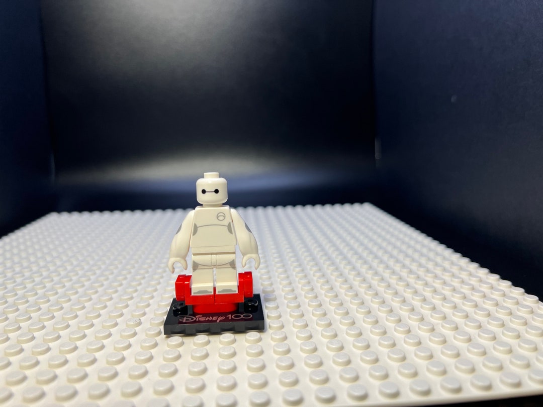 Baymax LEGO® Collectable Minifigure Disney 100 71038. - Etsy