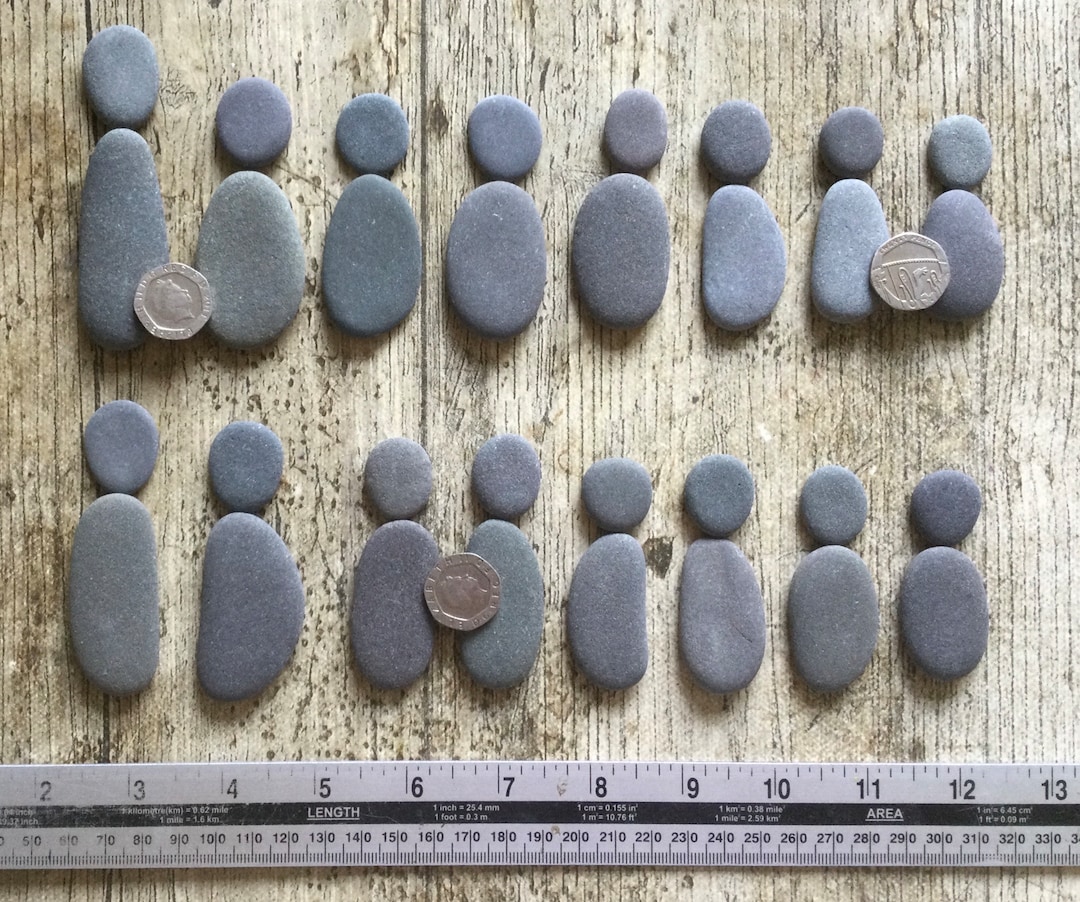 16 Pebble People smooth Flat Pebbles Artscrafts Painting KK7 - Etsy