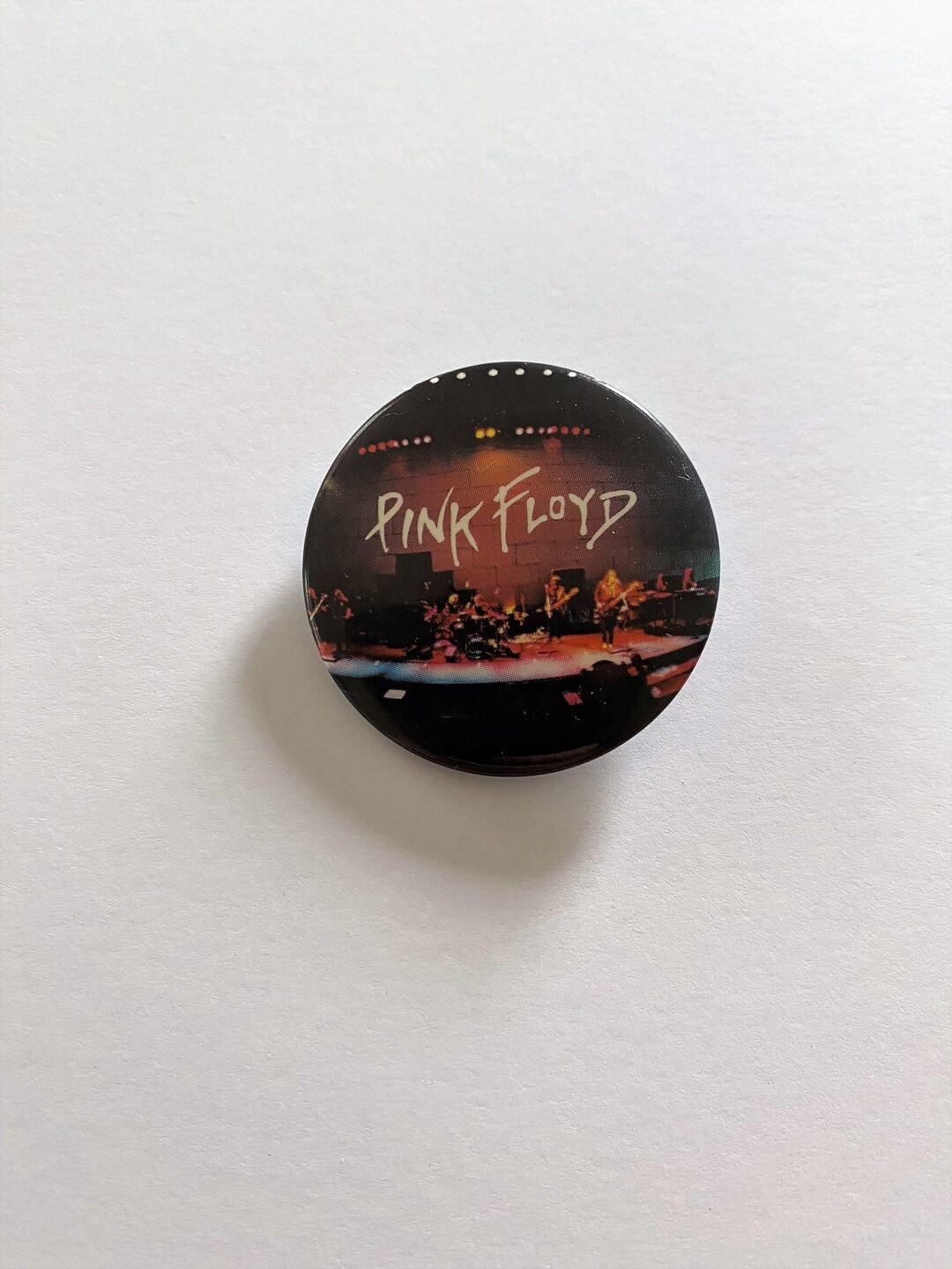 Pink Floyd Original Vintage Licensed Performance Pin, Pinback, Button ...