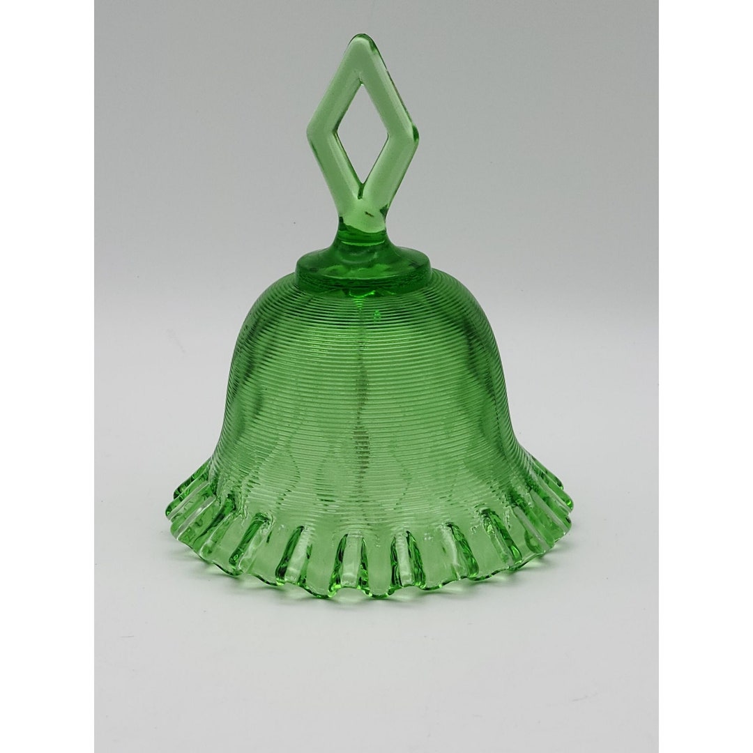 VTG Fenton Green Bell Threaded Art Glass Ruffle Edge Diamond Handle ...