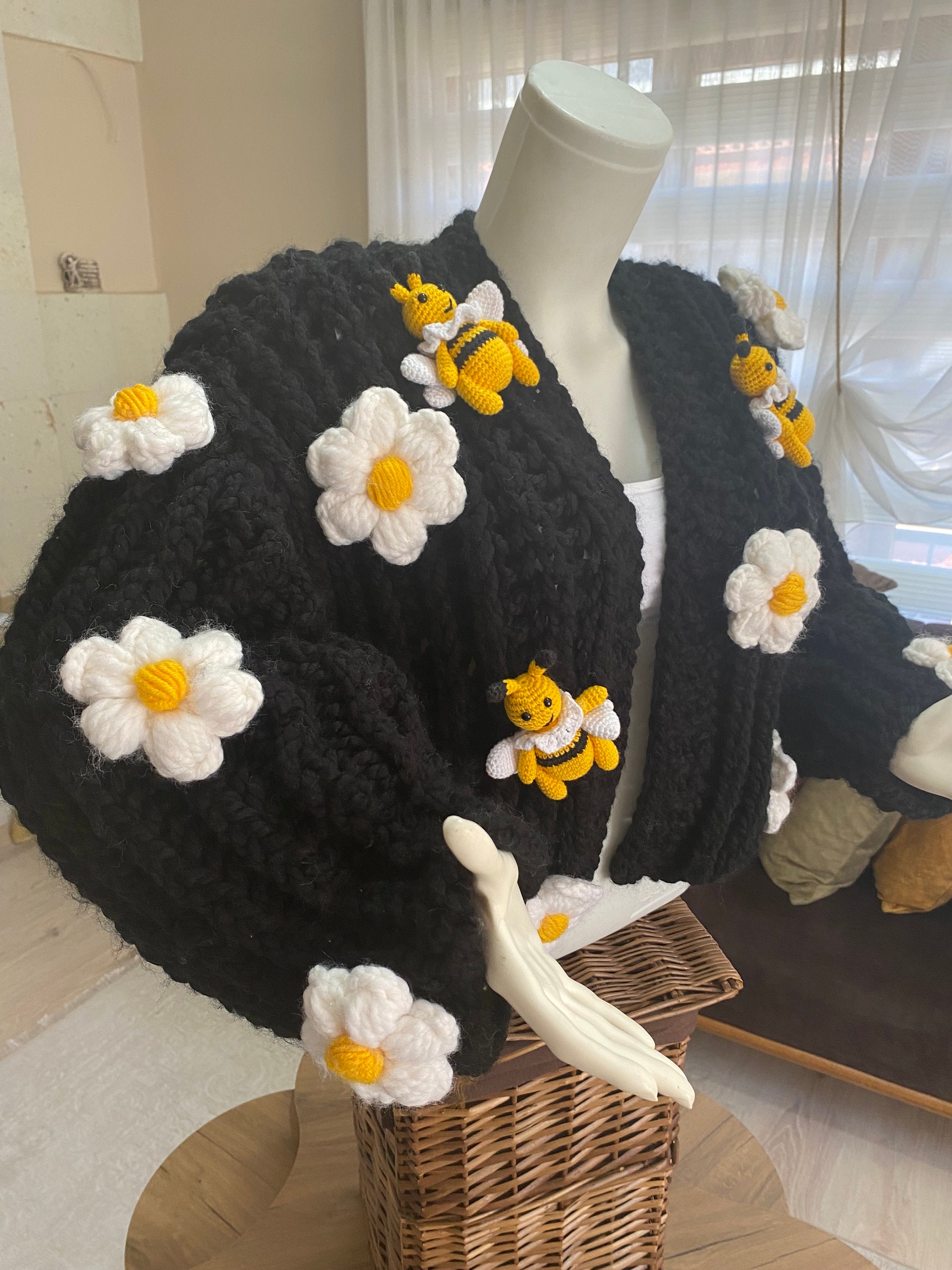 READY to SHIP, Cardigan for Women, Crop Bee Knit Cardigan, Flower ...