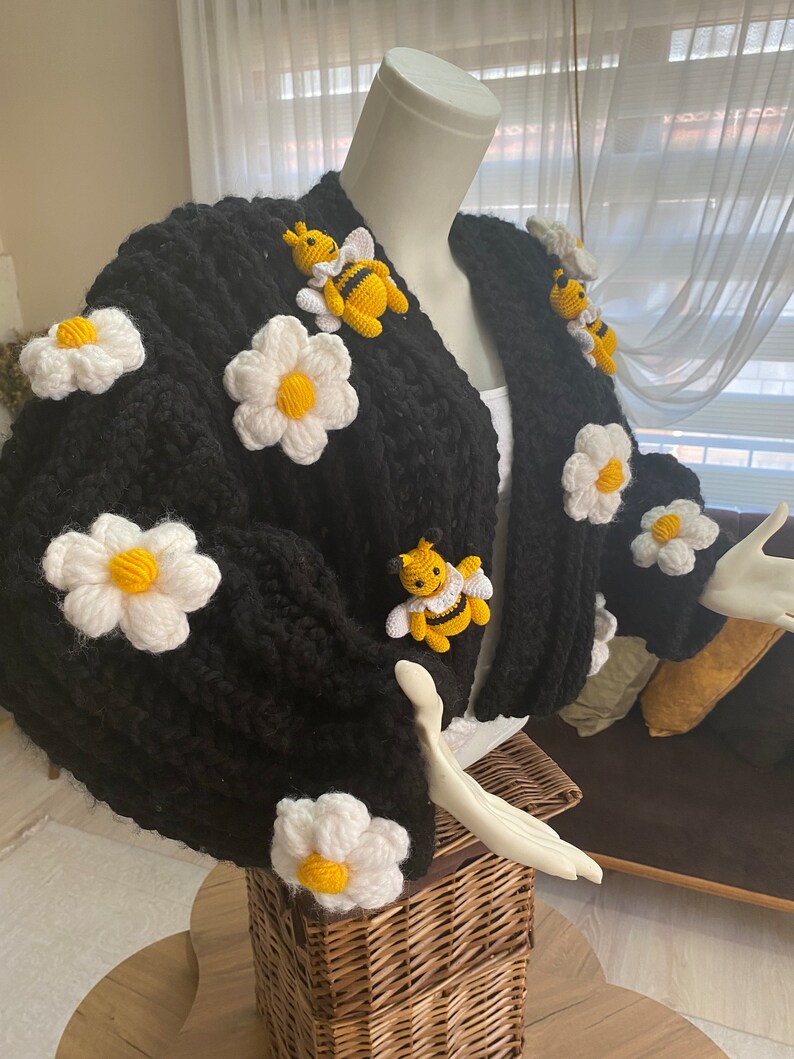 READY to SHIP, Cardigan for Women, Crop Bee Knit Cardigan, Flower ...