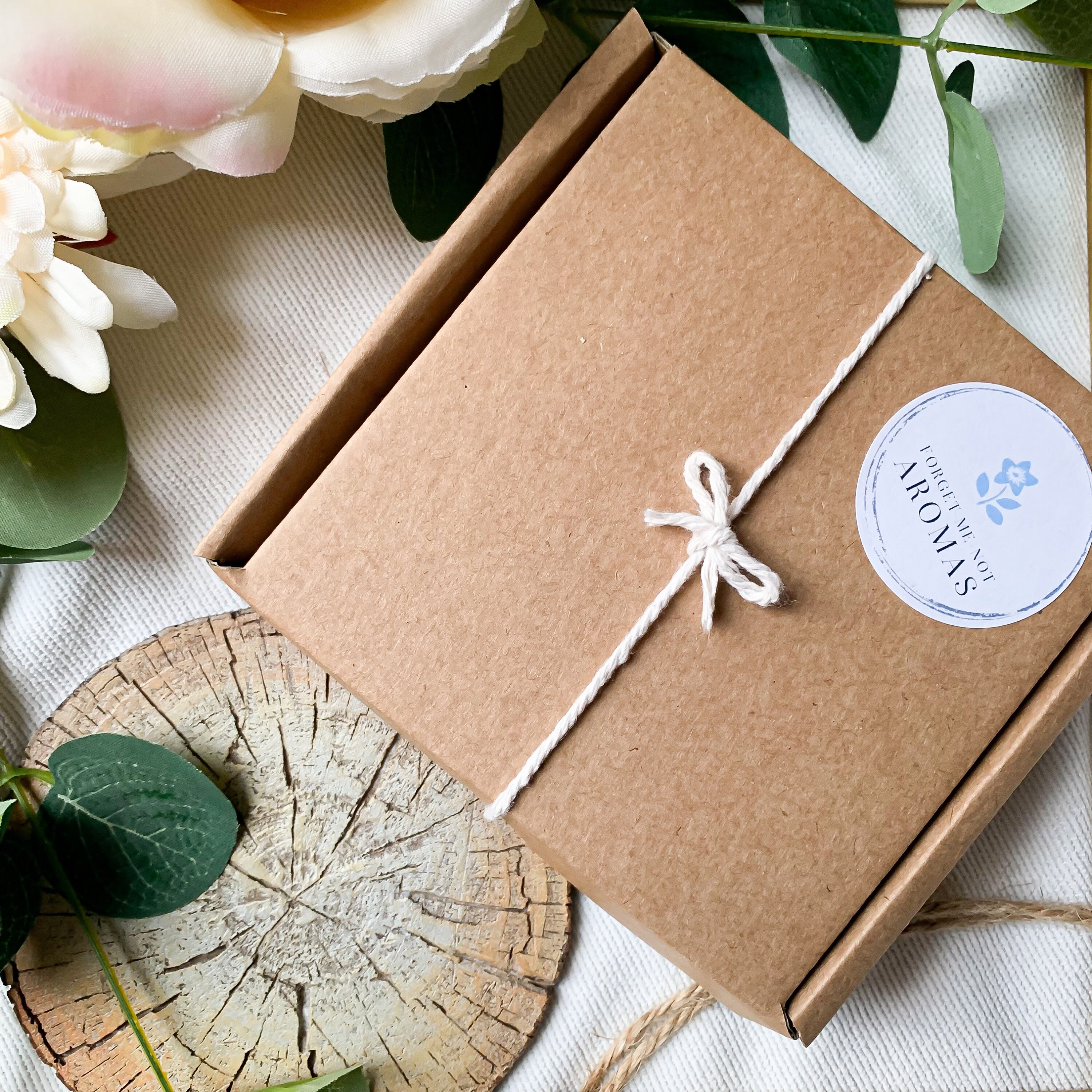 Pear & Freesia Box of 9 Botanical Soy Wax Melt Gift Box - Etsy UK