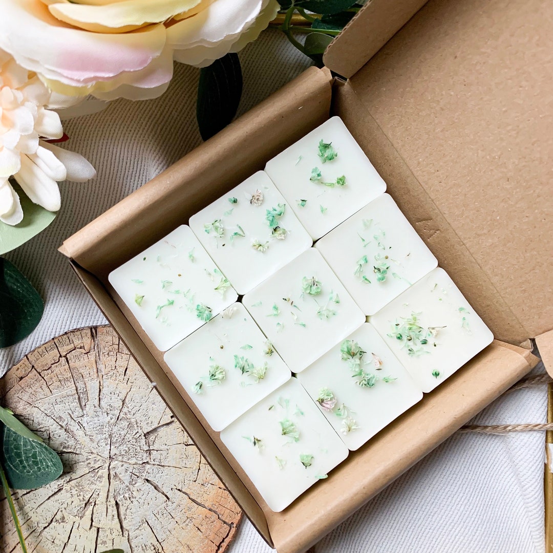 Pear & Freesia Box of 9 Botanical Soy Wax Melt Gift Box - Etsy UK