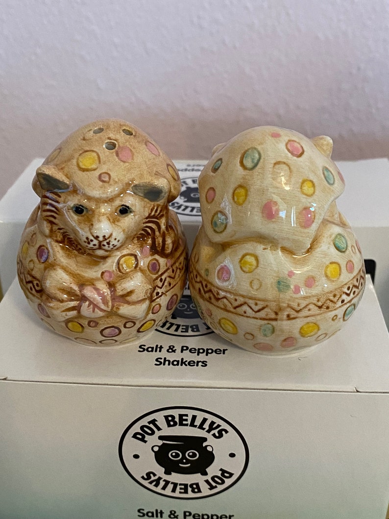 Harmony Kingdom Pot Bellys Salt and Pepper Shakers - Santa, Fireman ...