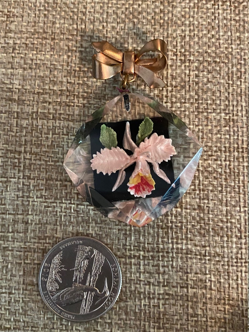 Mid Century Reverse Carved Lucite Flower Jewelry - Etsy