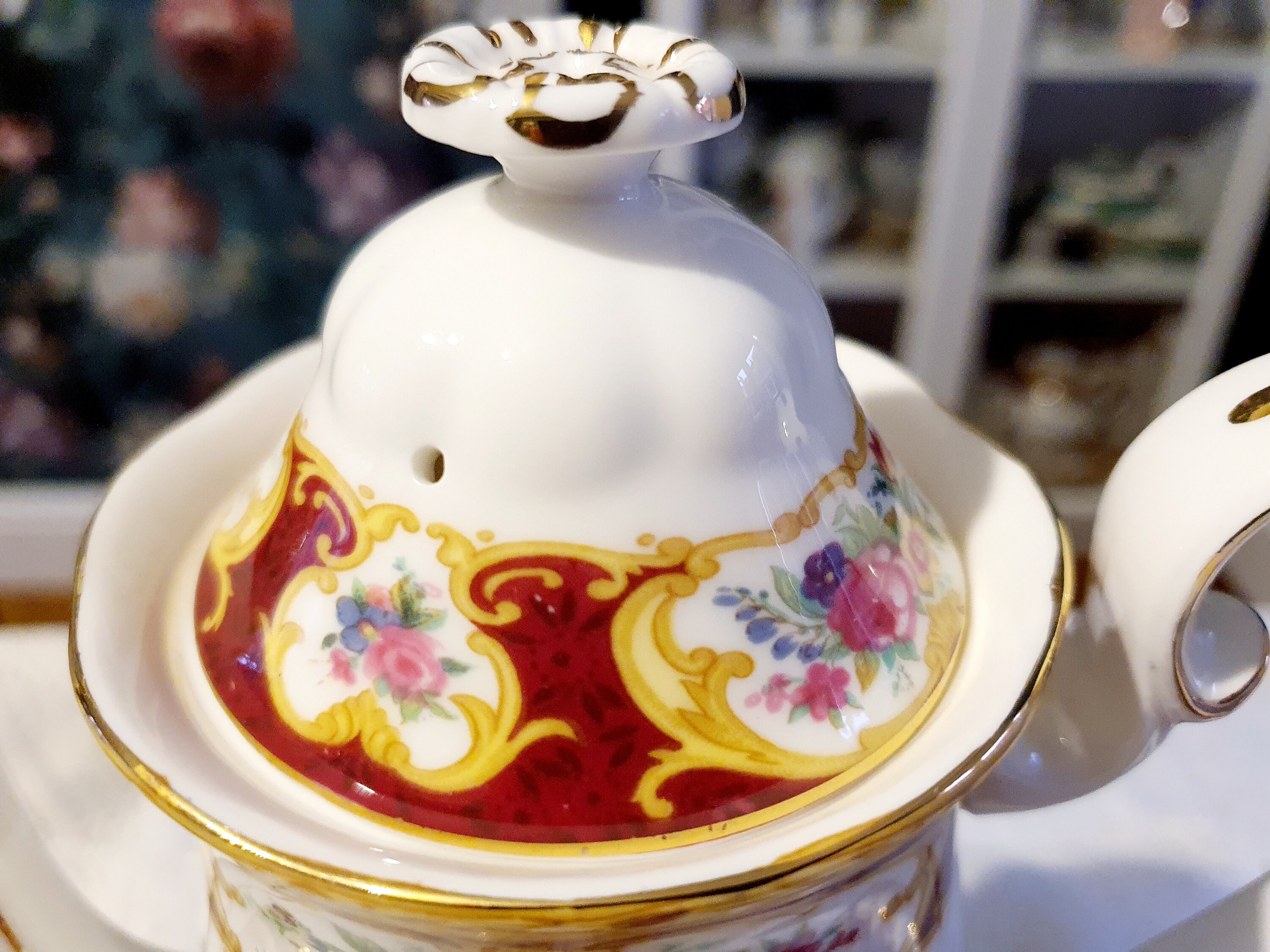 Royal Albert Lady Hamilton Pattern Coffee Set - Etsy UK