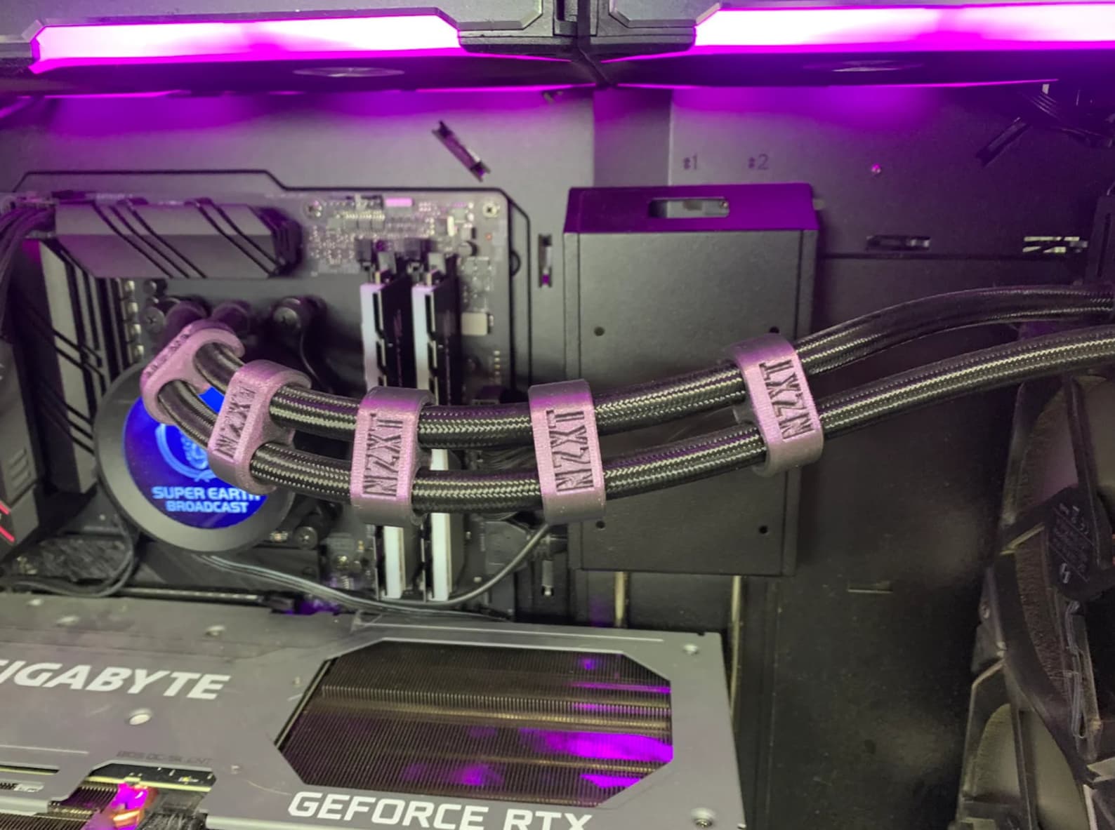 3D Printed NZXT AIO Tube Comb: Adjustable PC Cable Management - Etsy