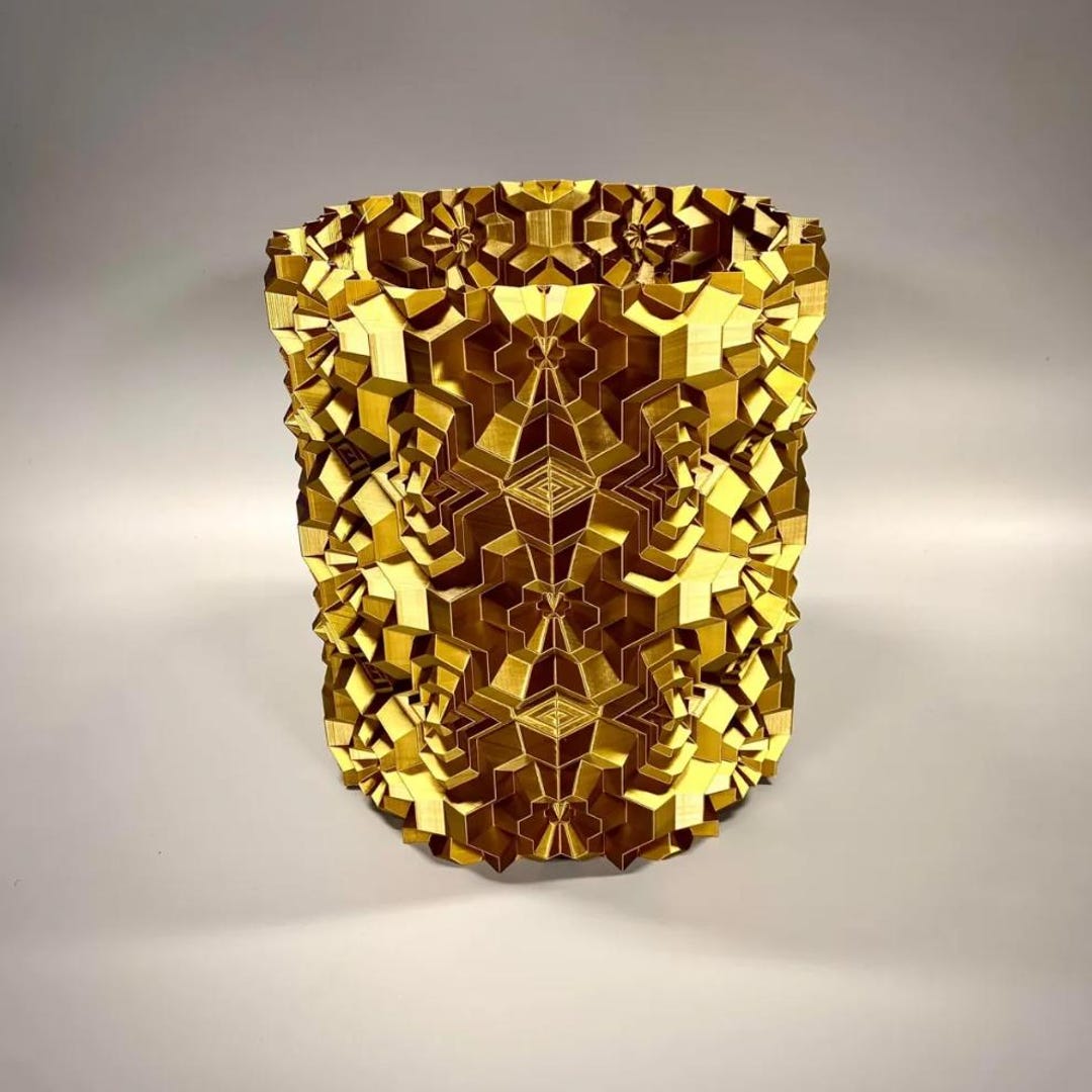 Two-tone 3D Printed Vases Octahex Ripple, Tetrahex Ripple, and Fleur ...