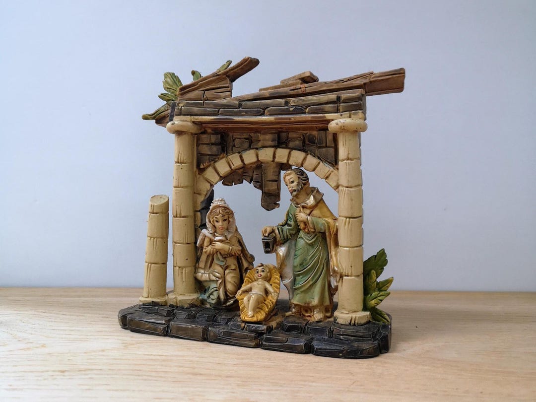 1980s Small Nativity Scene From Italy | Plastic Nativity Scene ...