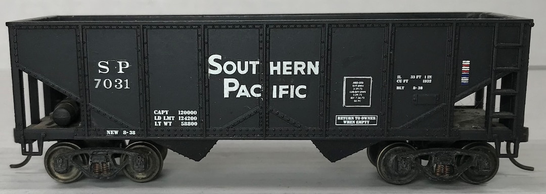 HO Scale, Two Bay Hopper, Southern Pacific, SP #7031, Modified, No ...