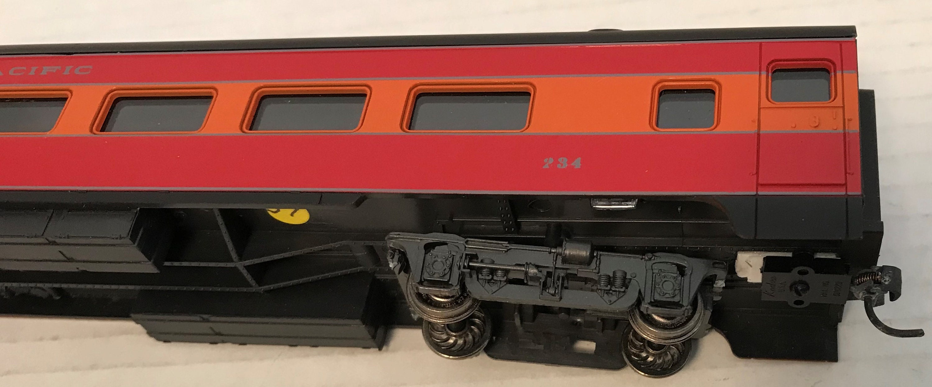 IHC, HO Scale, Daylight Coach, Southern Pacific, SP 234, Modified - Etsy