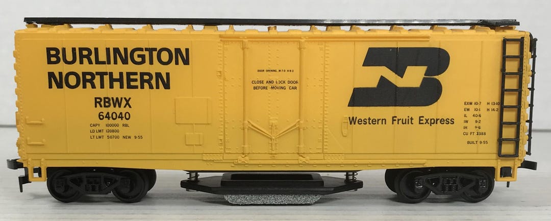 ROCO, HO Scale, Track Cleaning Box Car, RBWX #64040, Burlington ...