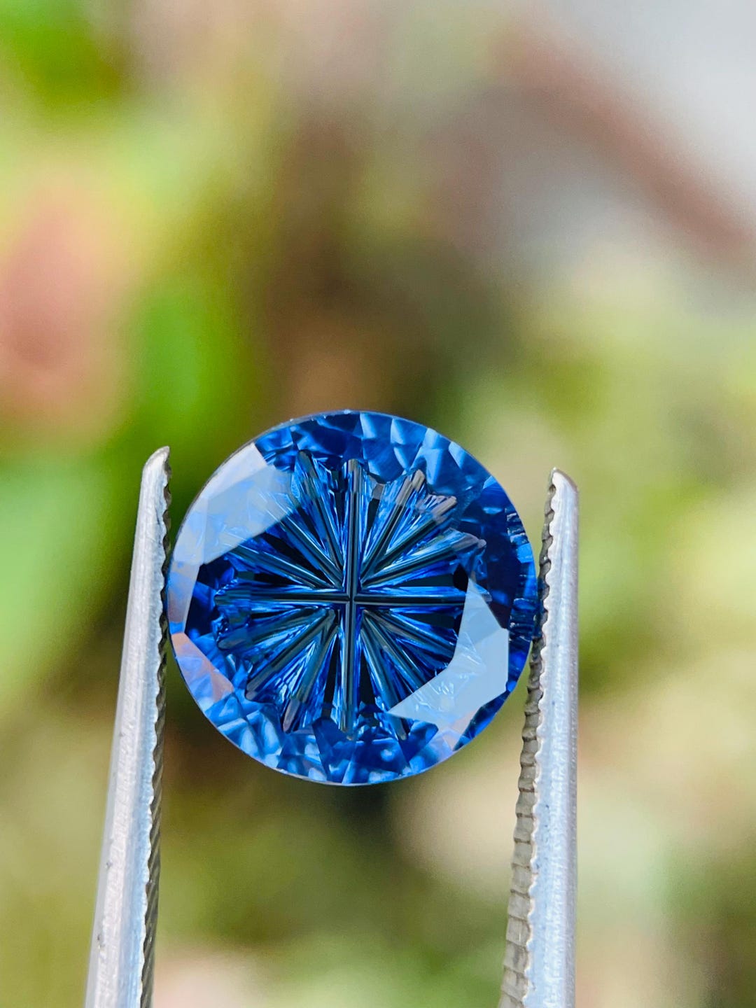 Lab Grown Blue Sapphire Fantasy Cut Gemstone: Round Shape, 2.95 Carats ...
