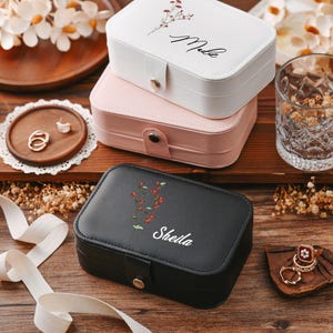 Personalized Jewelry Storage Box - Bridesmaid Treat - Ideal Mom ...