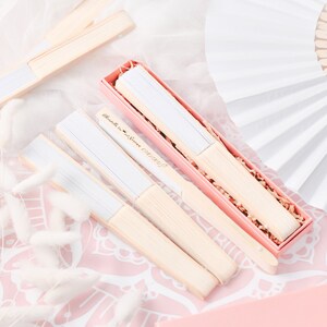 Elegant White Lace Hand Fan Perfect Wedding Favors and Bridesmaid Gifts ...