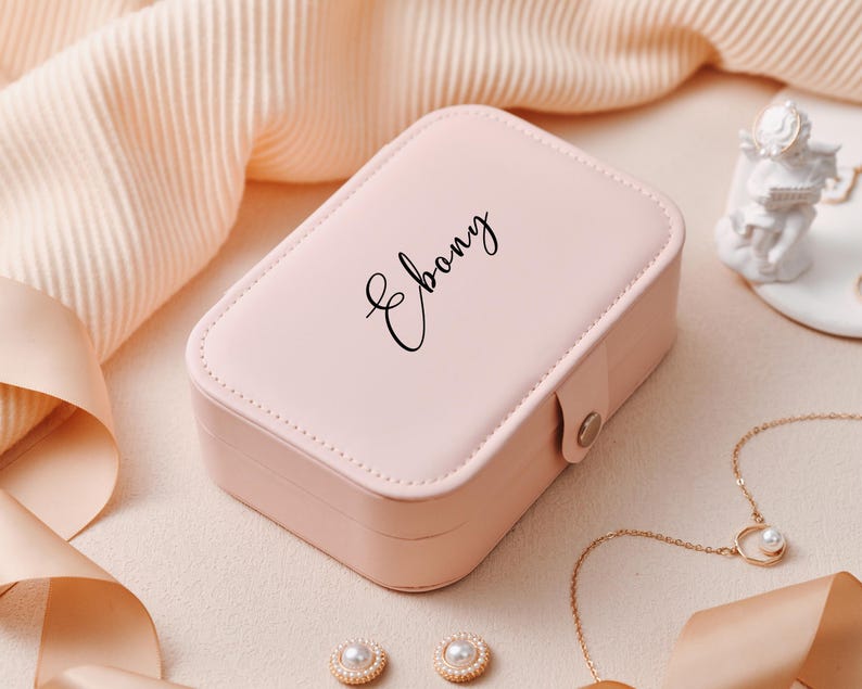 Personalized Jewelry Storage Box - Custom Name Storage Case - Mother’s ...
