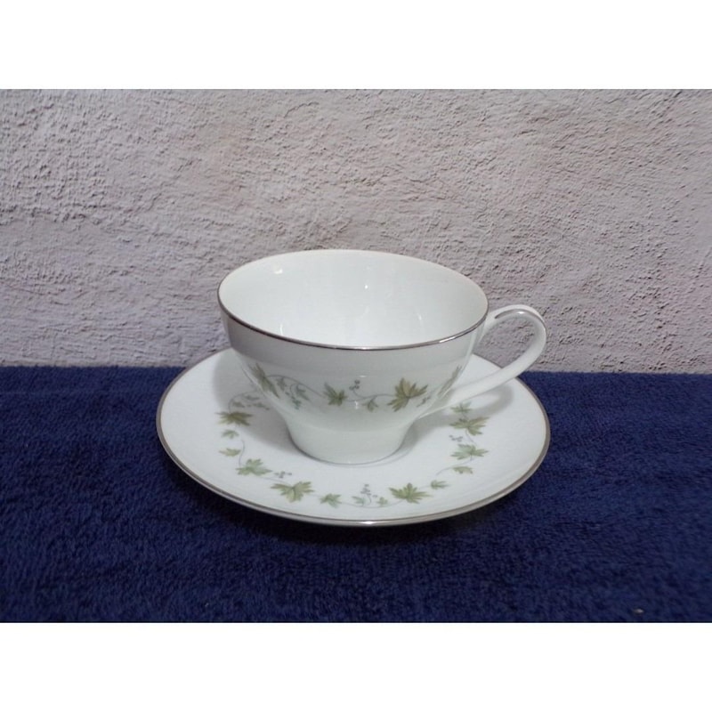 1971 Dinnerware - Etsy